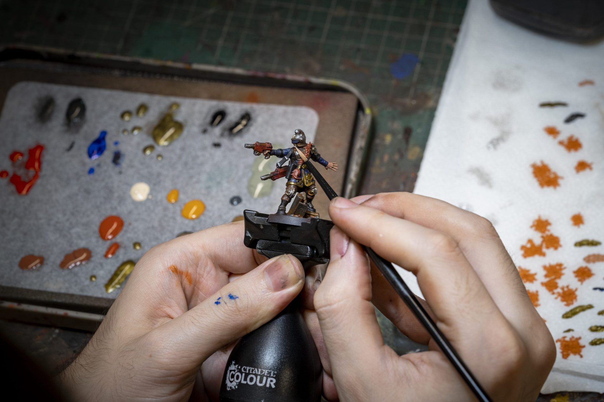 How to paint Warhammer miniatures: Beginner's Guide
